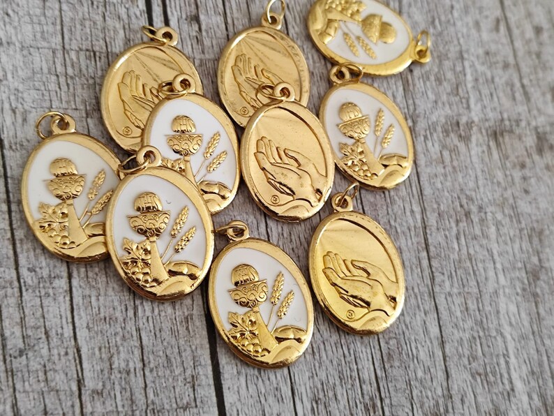 First Holy Communion Medal / Chalice / 1st Communion - Etsy