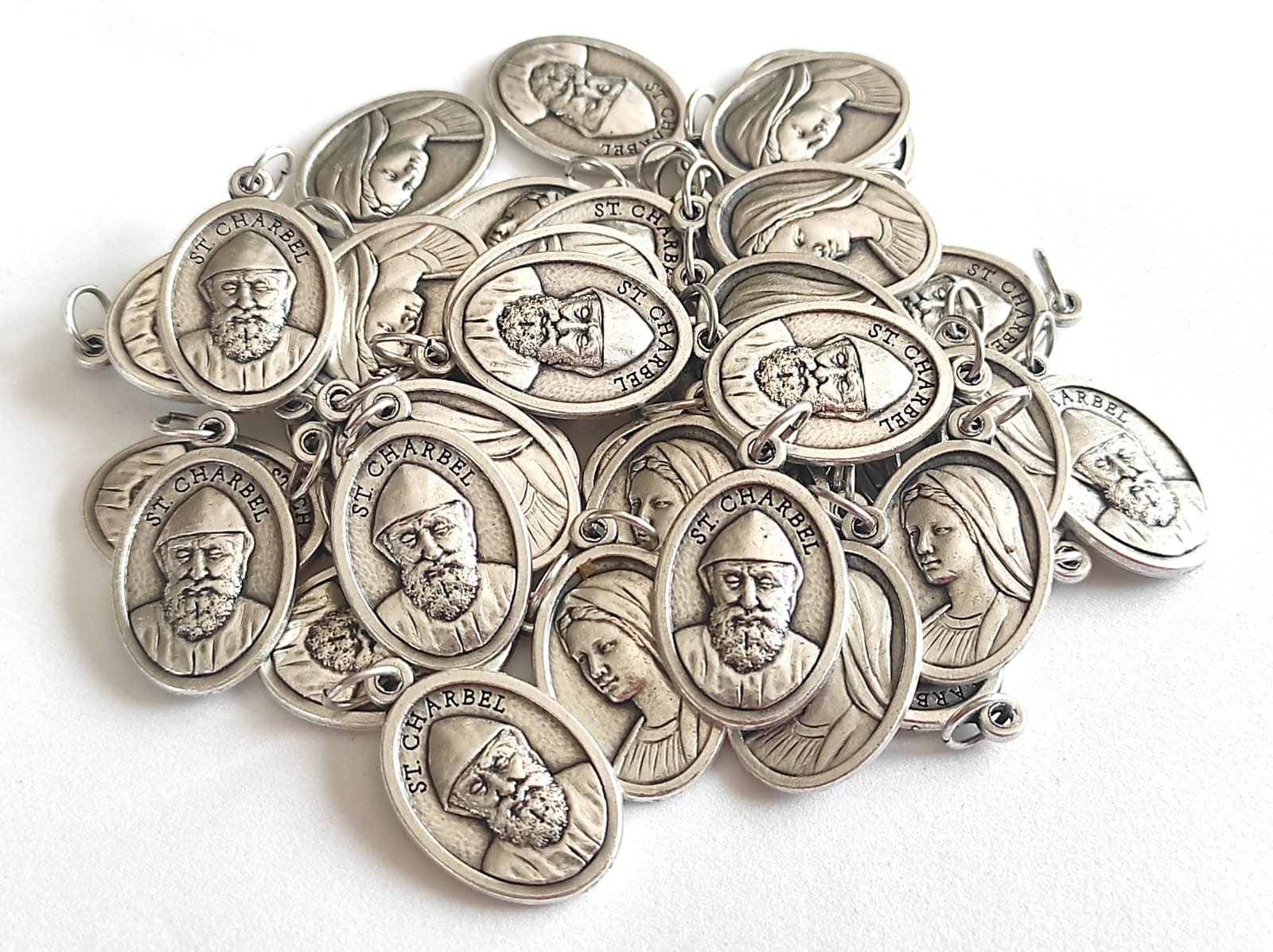 Medallas de SAN CHARBEL Virgen María Sharbel Maklouf - Santa - Etsy México