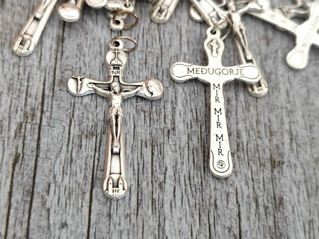 Catholic Crucifix Cross Box Set Rosary Pendant - Etsy