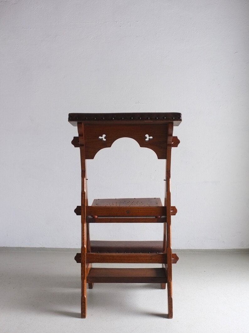 Vintage Carved Wood Prayer Chair With a Folding Seat, and Kneeler - Etsy