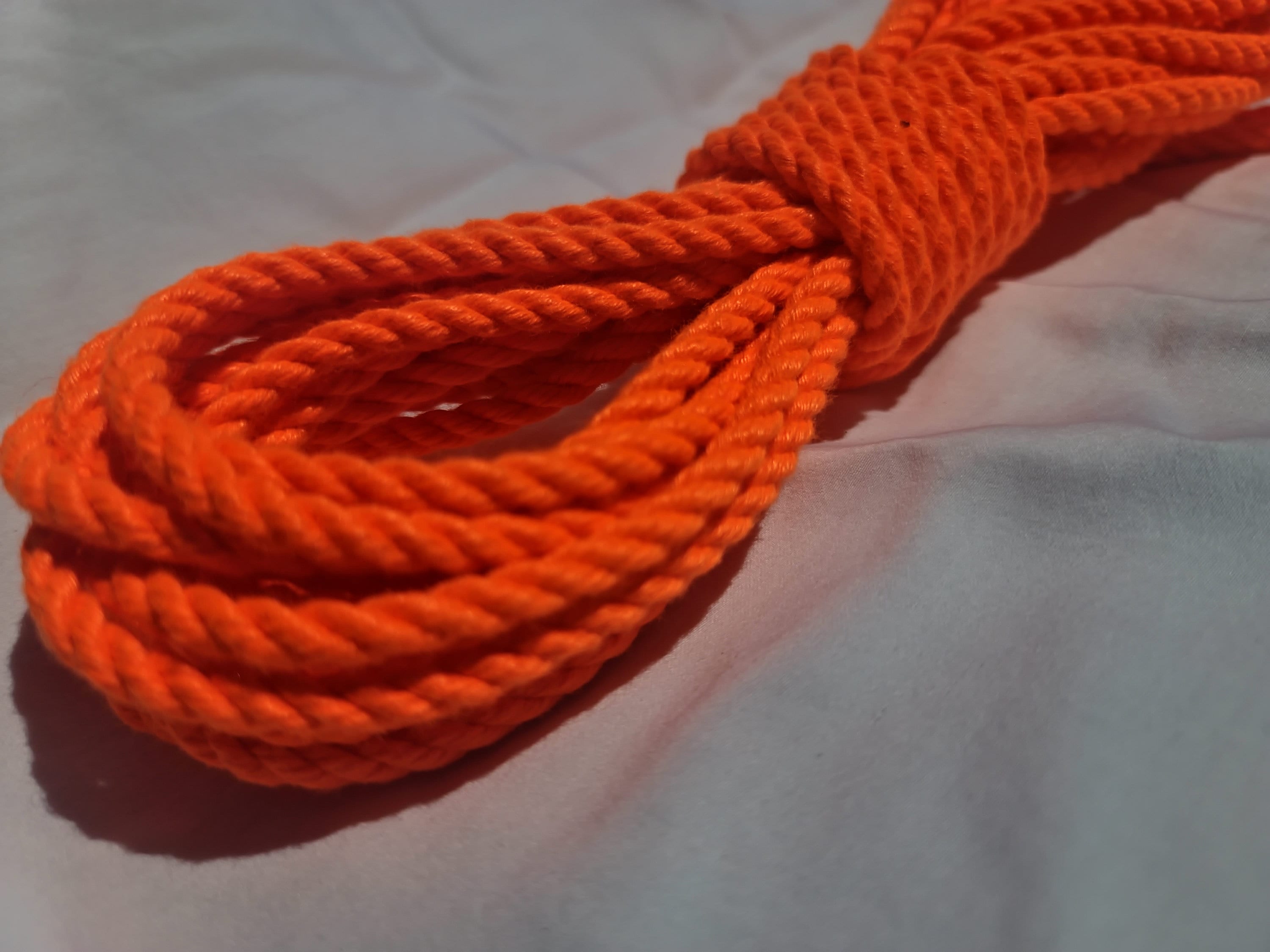 Shibari/ Kinbaku POSH UV Reactive Rope 1× 30ft, 5mm, Ready-to-use POSH ...
