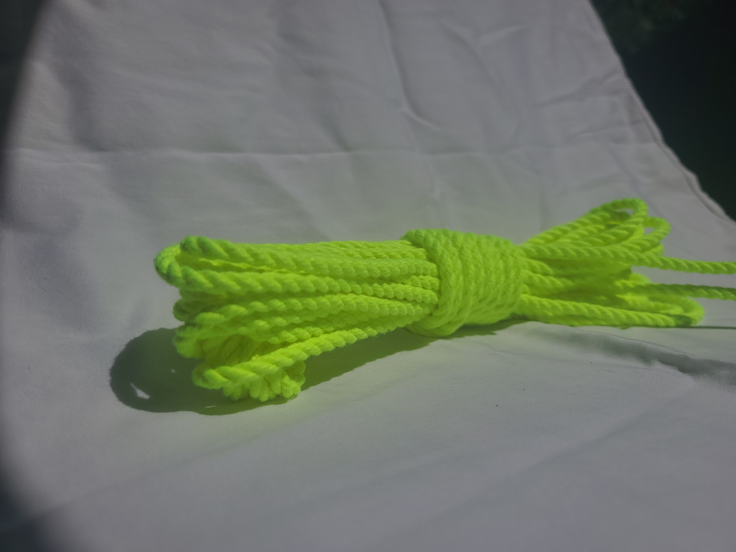 Shibari/ Kinbaku POSH UV Reactive Rope 1× 30ft, 5mm, Ready-to-use POSH ...