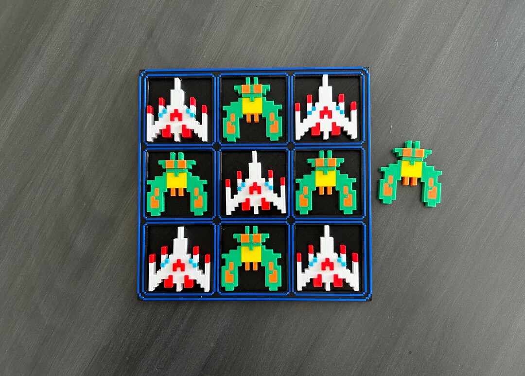 Tic Tac Toe Retro Arcade Game Board Tic Tac Toe Fun Games Birthday Gift ...