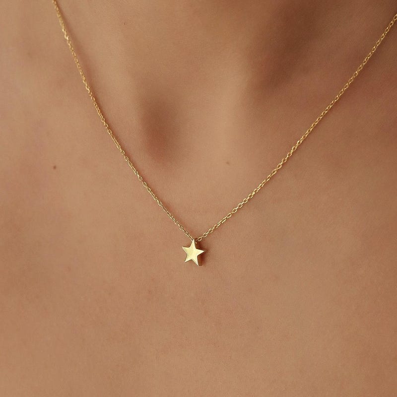 3 Theme Necklace - Etsy