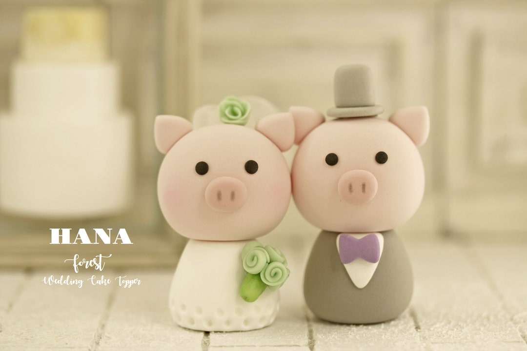 Pig Wedding Cake Topper,bride and Groom Piggy Cake Topper,piglet Couple ...