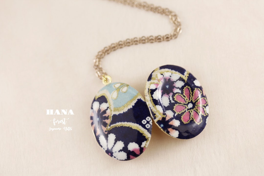 Japanese Chiyogami Locket Necklace,photo Necklace,necklace Locket ...