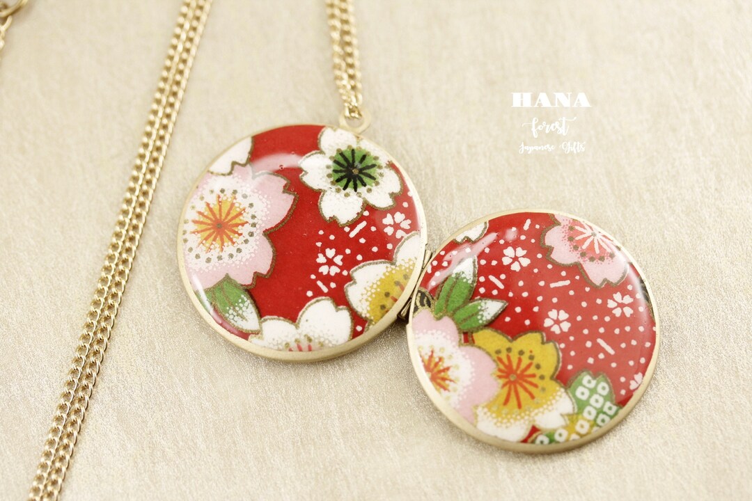 Japanese Chiyogami Locket Necklace,photo Necklace,necklace Locket ...