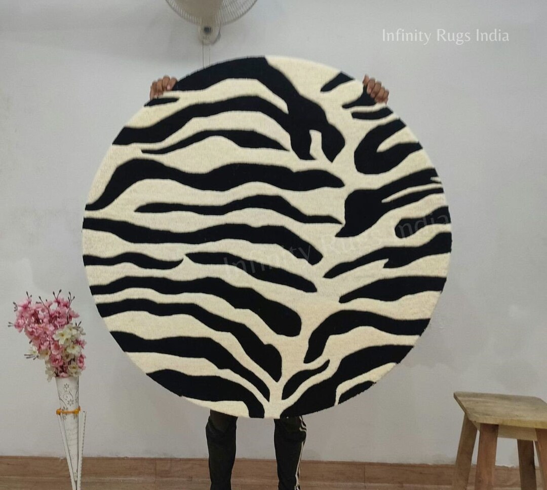 Round Wool Rug Black White Tiger Print Rug for Bedroom Living Room ...