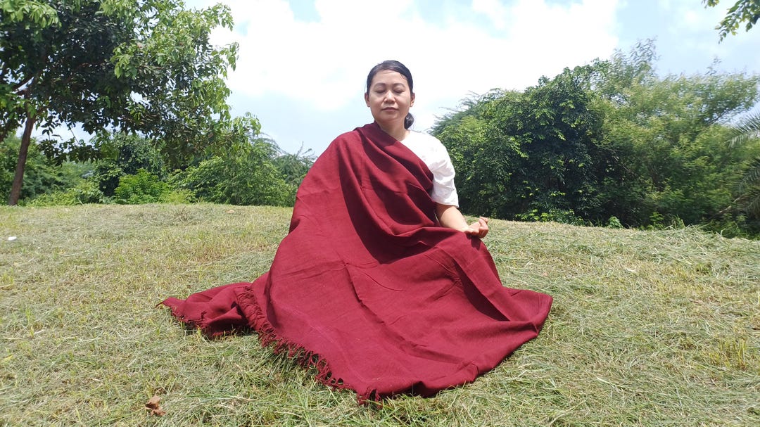 PEACE SILK Large Handwoven Burgundy Pure Raw Eri Silk Buddhist Monk ...
