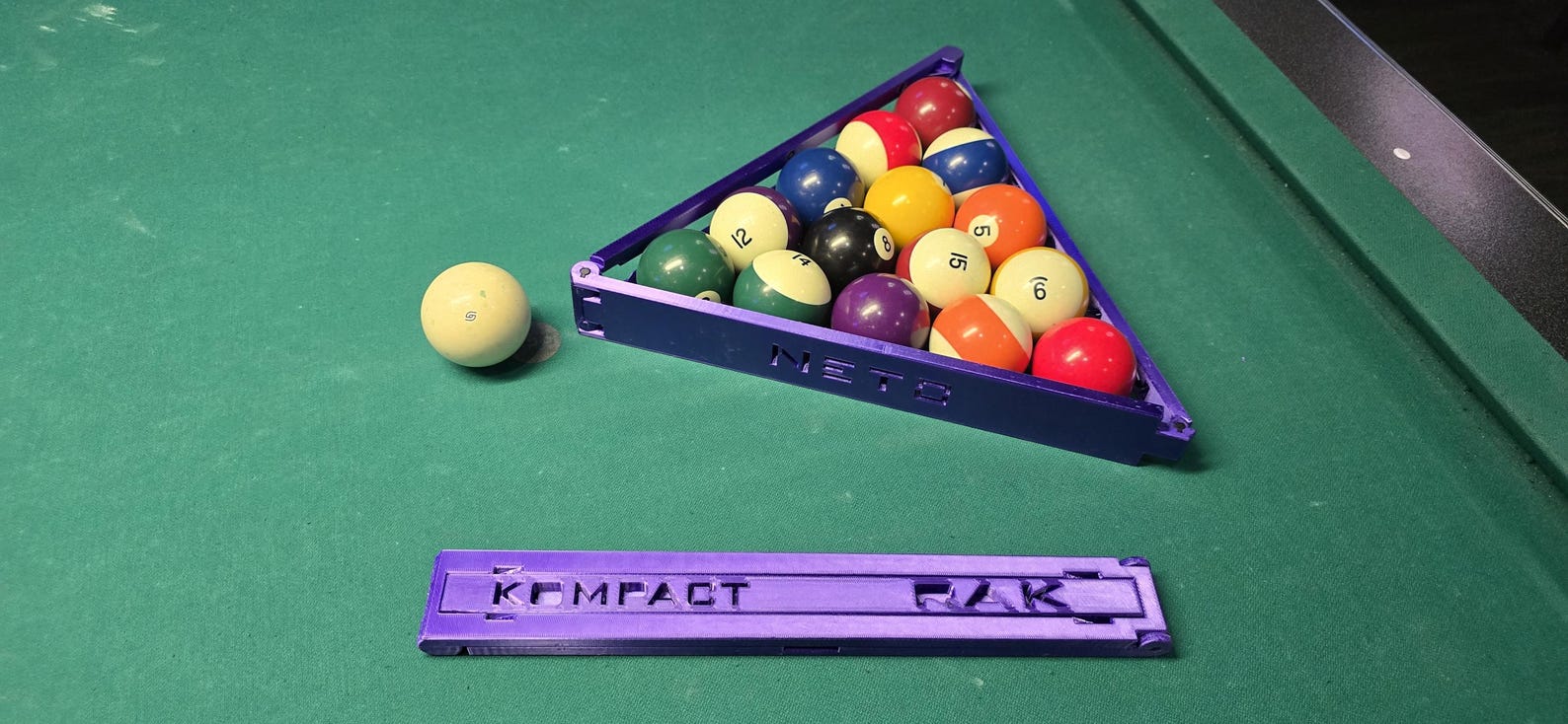 8 and 9 Ball Foldable Pool Ball Rack - Foldable Pool Triangle - 3D ...