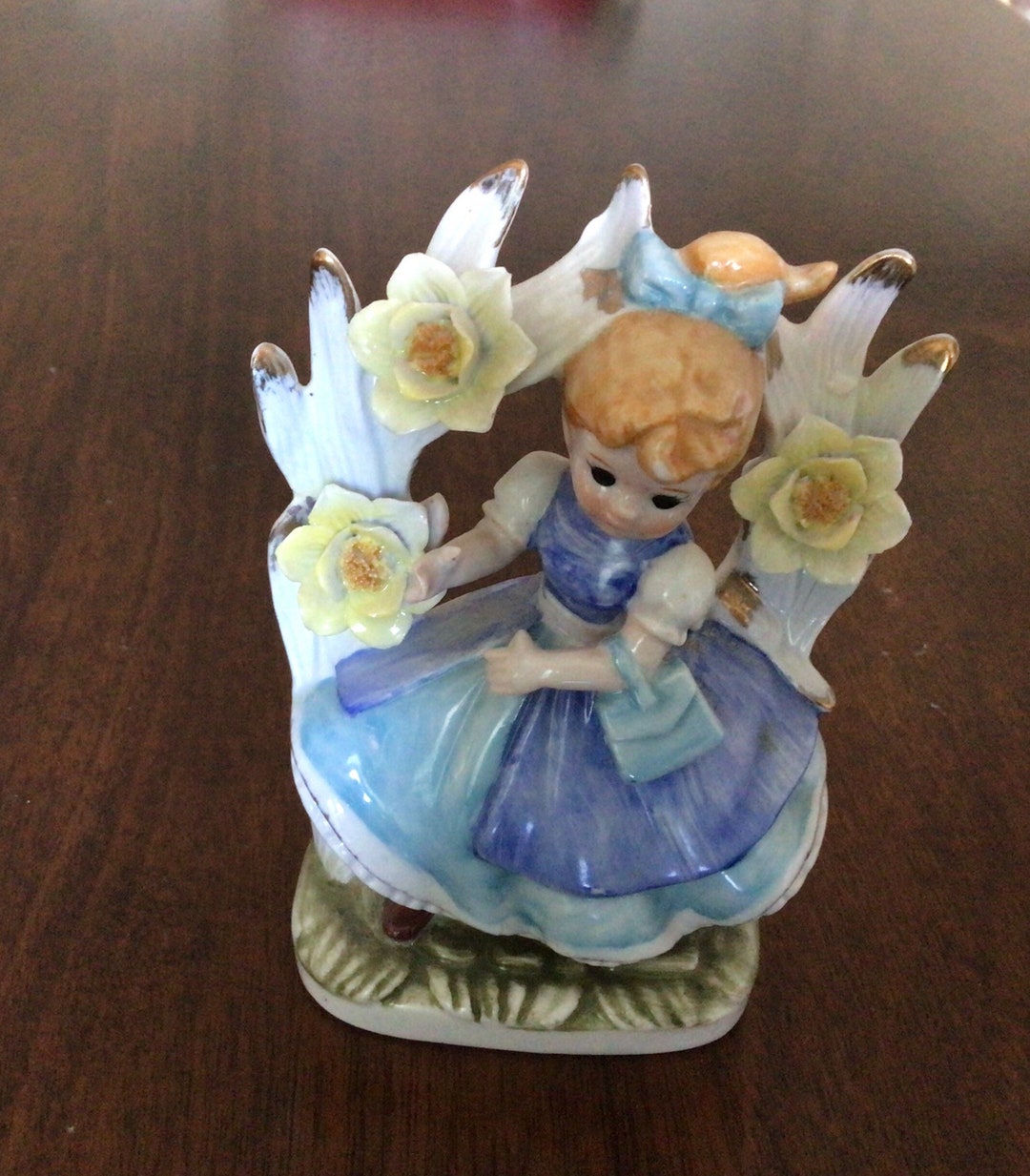 Pretty Little Girl Figurine, Ceramic Little Girl Figurine, Vintage Girl ...