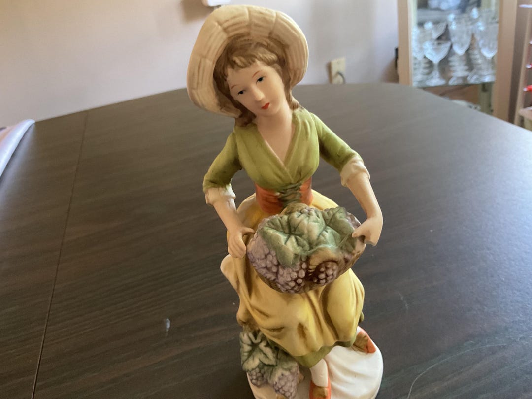 Homco Porcelain Figurine Young Woman Holding a Basket of Grapes #124A ...
