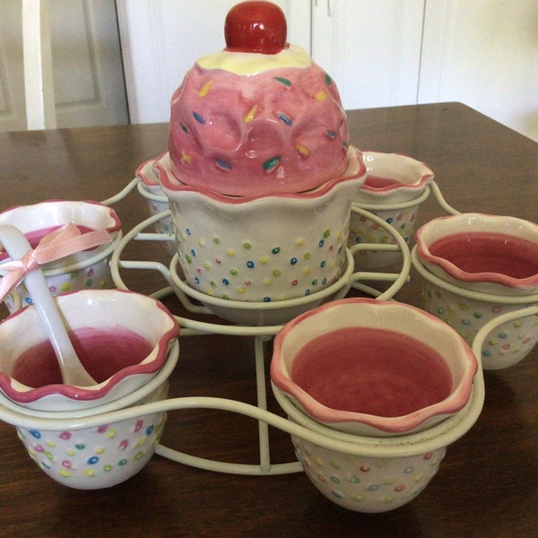 Ceramic Cupcake - Etsy