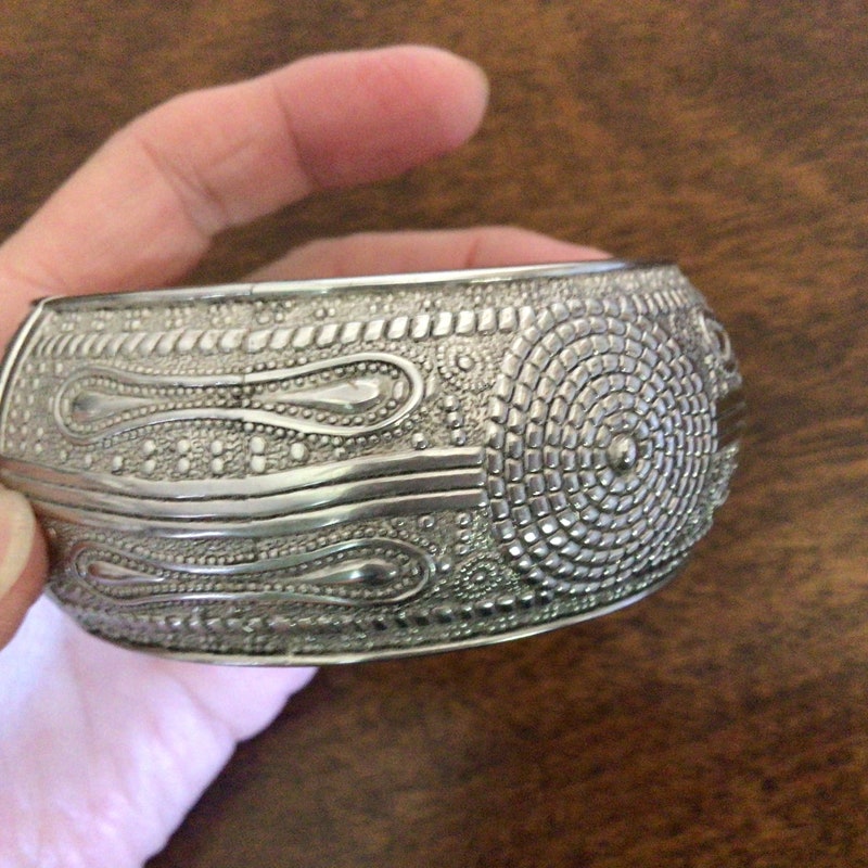 Metal Cuff Bracelet - Etsy