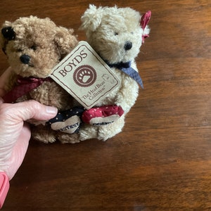 Boyds Genuine Collectable Bears the Head Bean Collection Laverne and ...