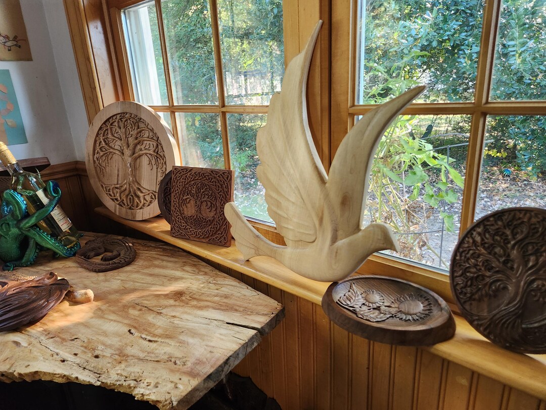 Elegant Dove Wood Carving in Maple – Symbol of Peace and Grace - Etsy
