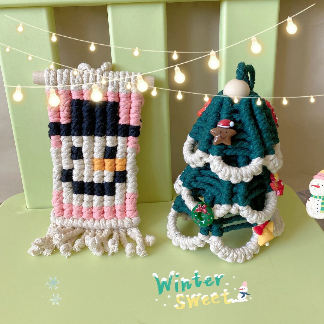 Macrame Mini Christmas Tree.macrame Mini Snowman Wall Hanging. - Etsy