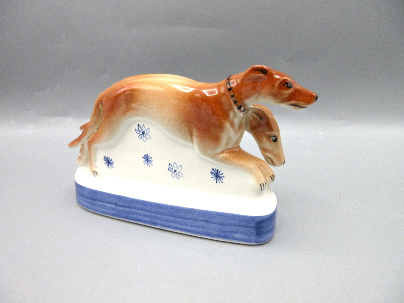 VTG Rye Pottery Chaucer Hounds Racing Greyhound Dogs - Etsy
