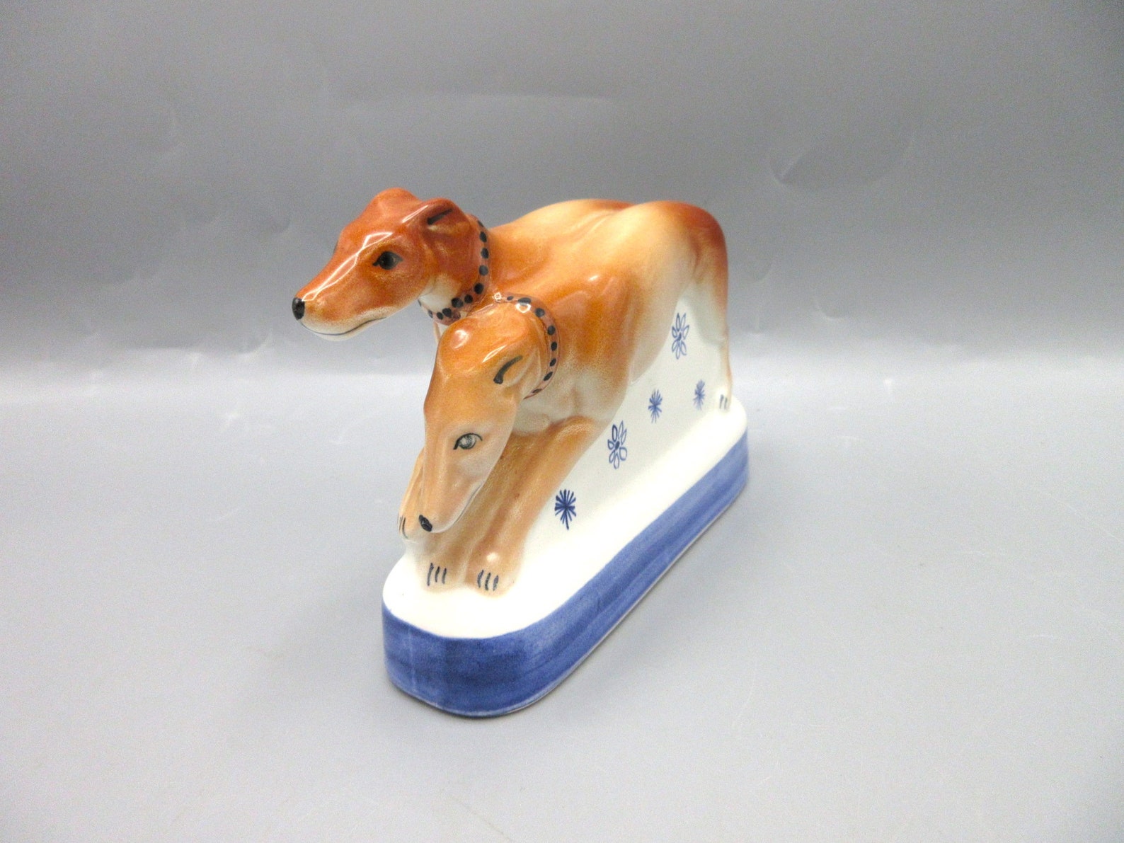VTG Rye Pottery Chaucer Hounds Racing Greyhound Dogs - Etsy