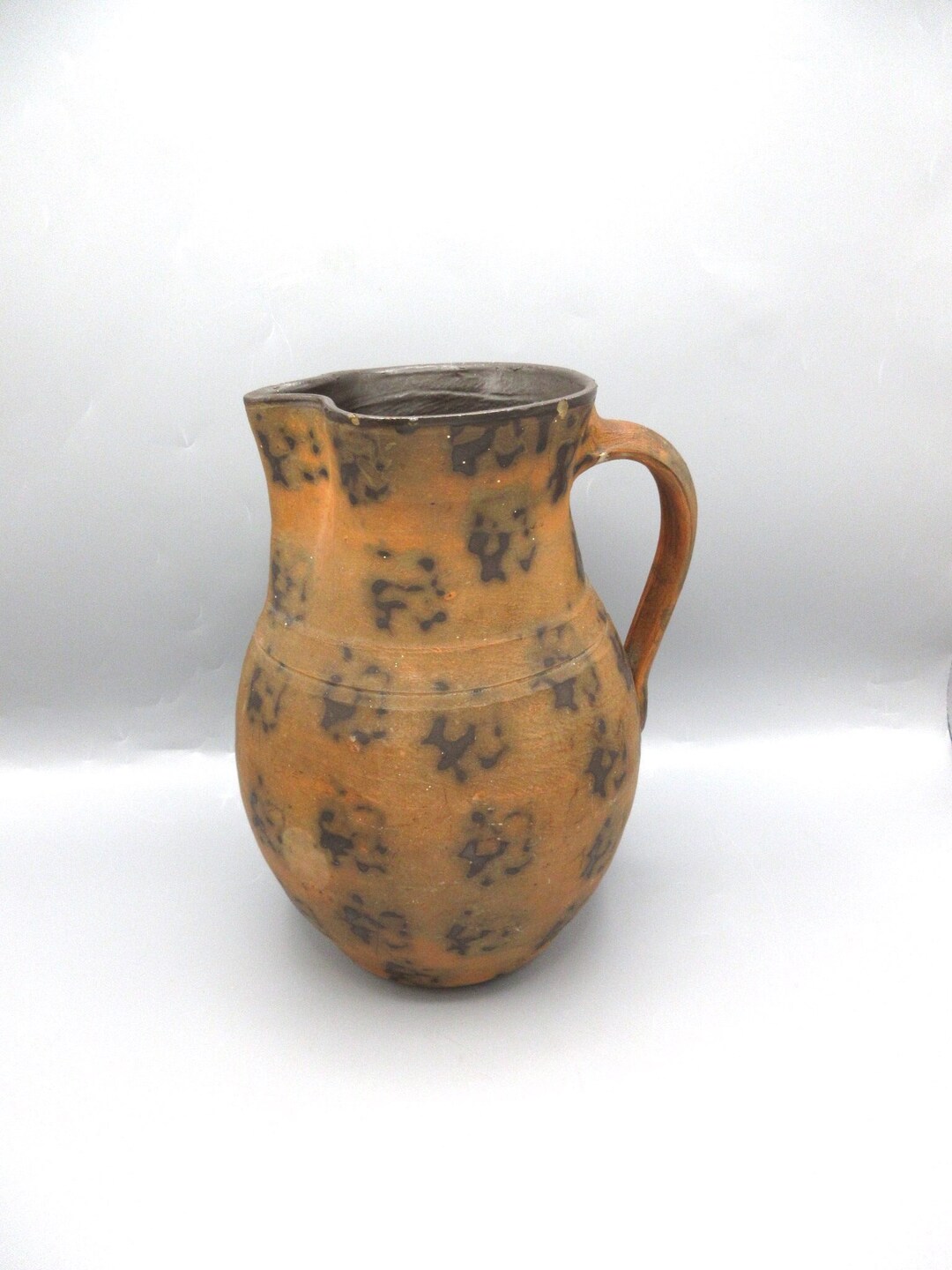 Antique Kentucky Pottery Yellow Ware Pitcher Cat's Paw Decoration 1/2 ...