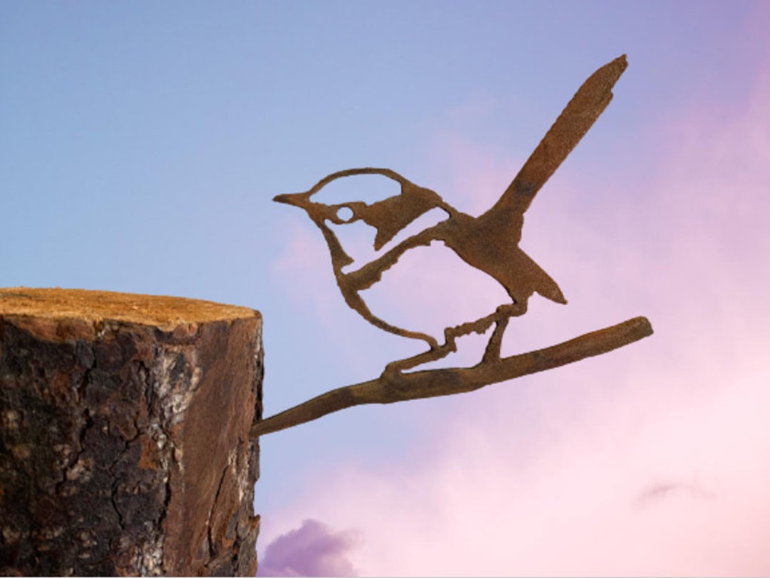 Rusty Metal Wren Silhouette: Garden Art Sculpture, UK Made - Etsy UK