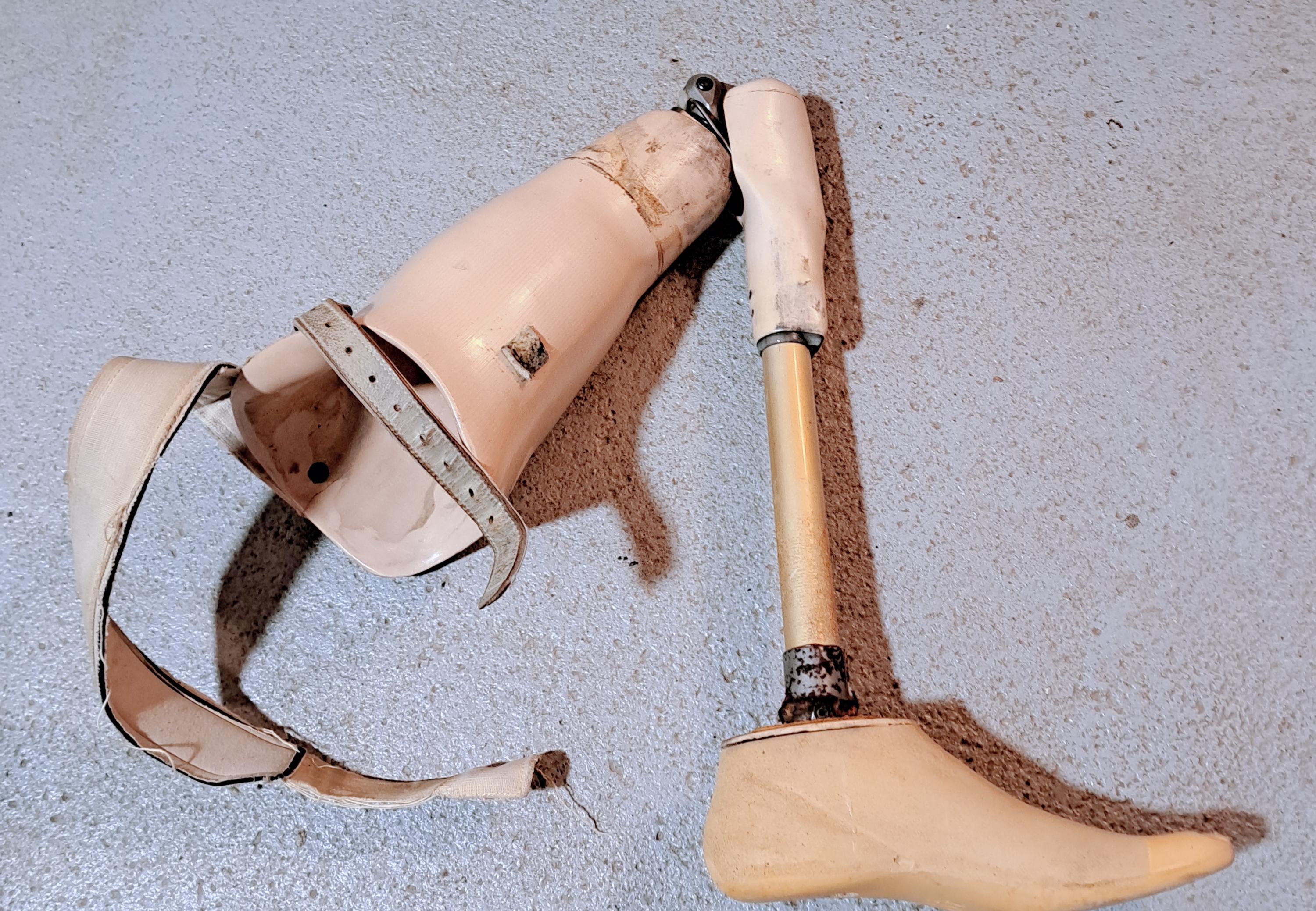 Vintage Transfemoral Prosthetic Leg - Etsy