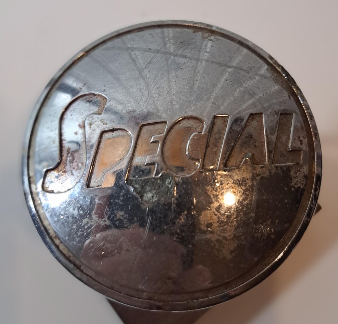 Vintage Buick "special" Hubcap (1940s-1950s) - Etsy