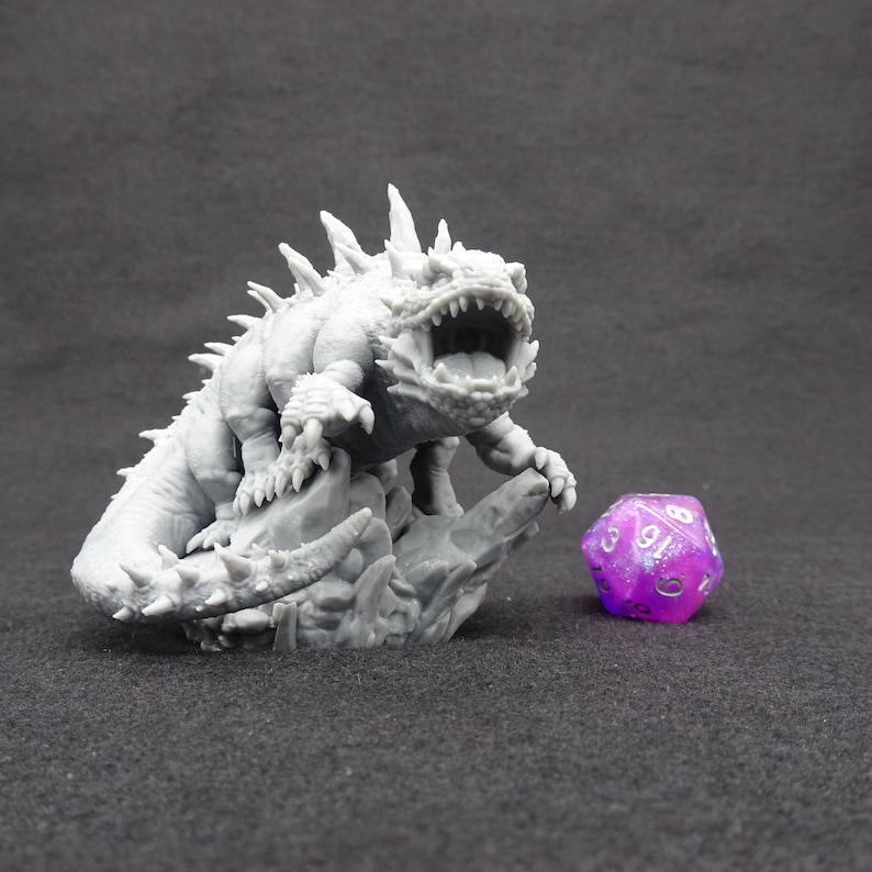Basilisk - Monstrosity Miniature for Dnd, DSA, Pathfinder, RPG Tabletop ...