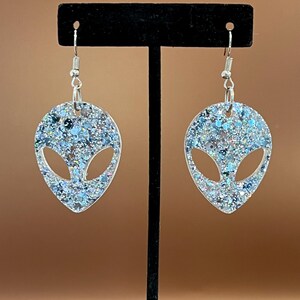 Alien Head Resin Earrings Holographic Silver Alien Head Hypoallergenic ...