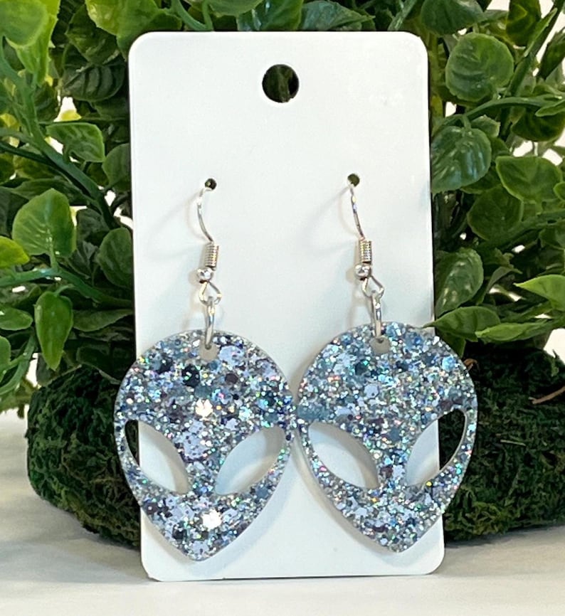 Alien Head Resin Earrings Holographic Silver Alien Head Hypoallergenic ...