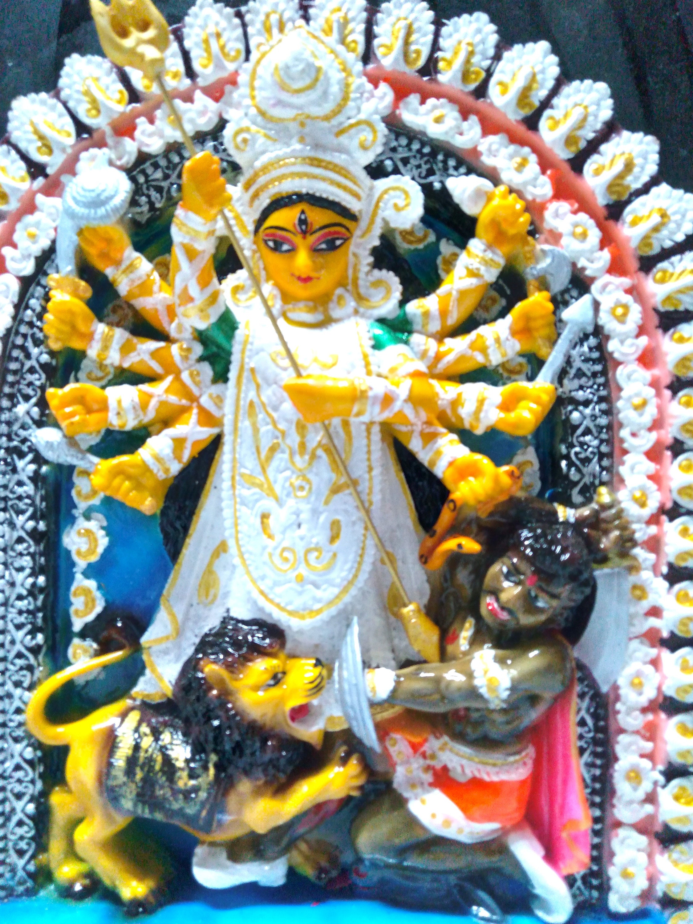 Bengal Mahisasurmardini Durga Statue in Daker Saj India Hindu Goddess ...