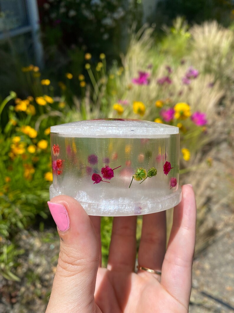Pearl Epoxy Resin Jewelry Box W/ Flowers - Etsy