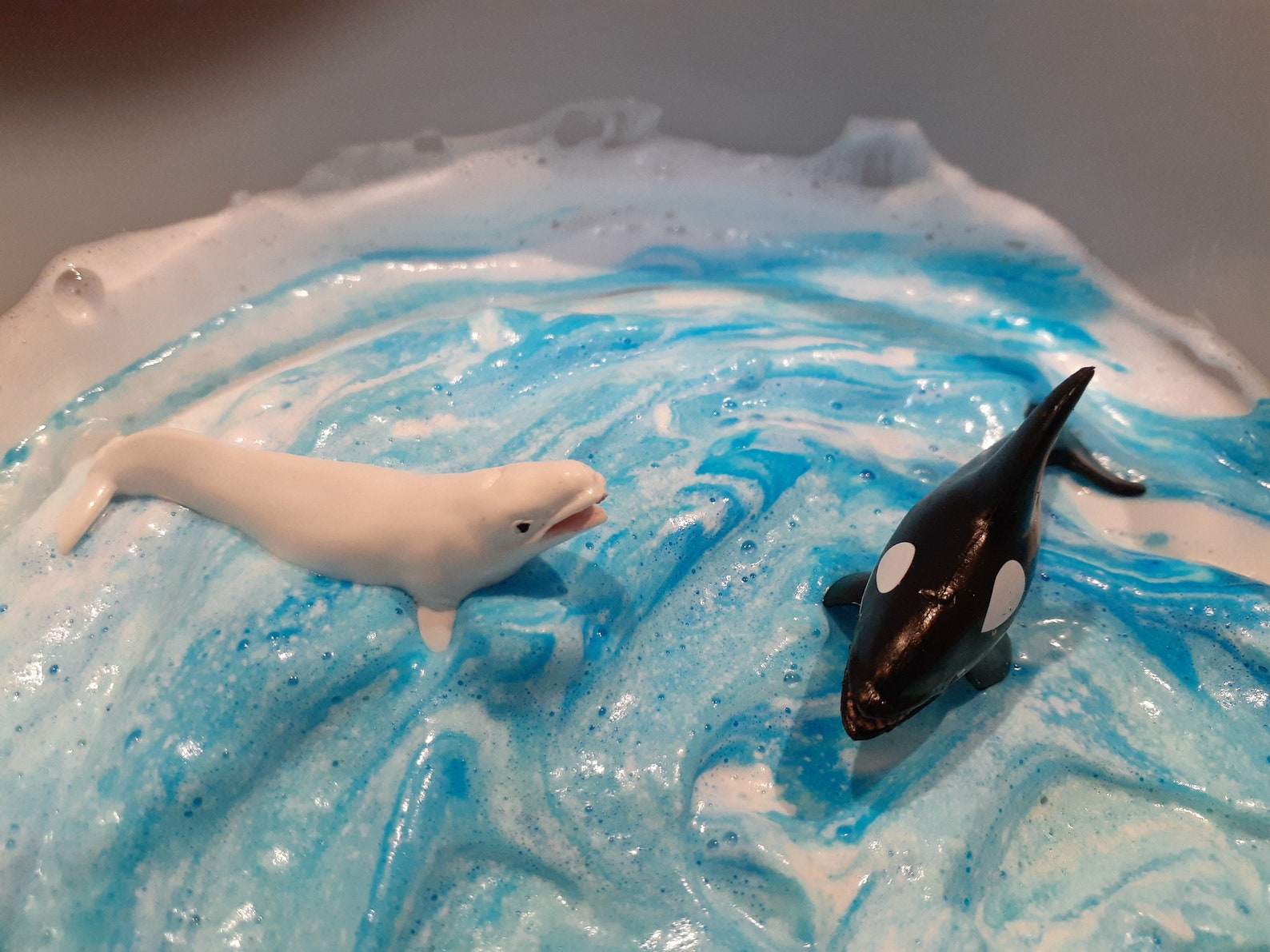 Arctic Sensory Play Ideas - Printable Trifold With Arctic Sensory Bin ...