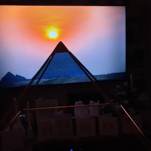 Copper Pyramid for Cleansing & Charging Crystals - Meditation - Gift ...