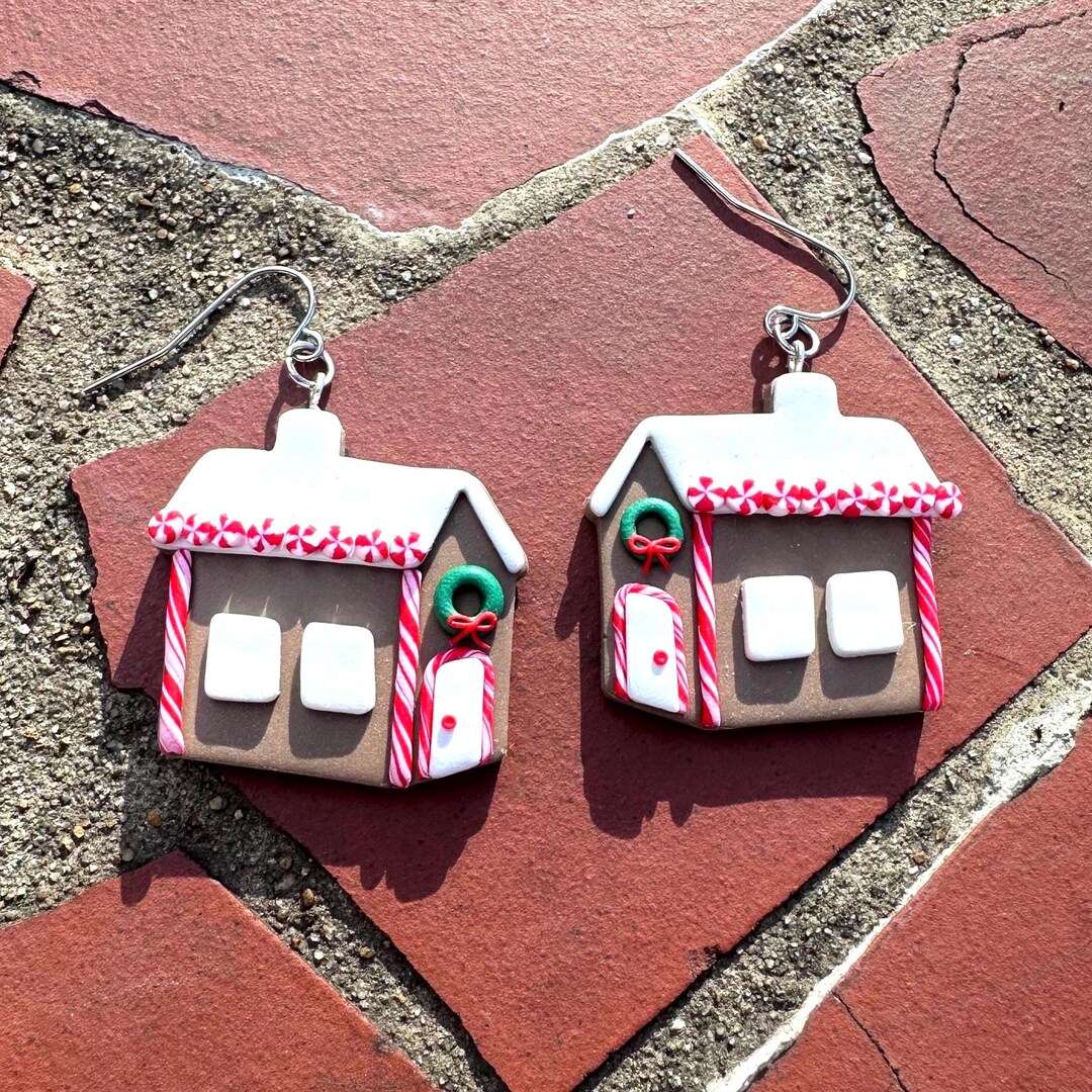 Peppermint Gingerbread House - Etsy