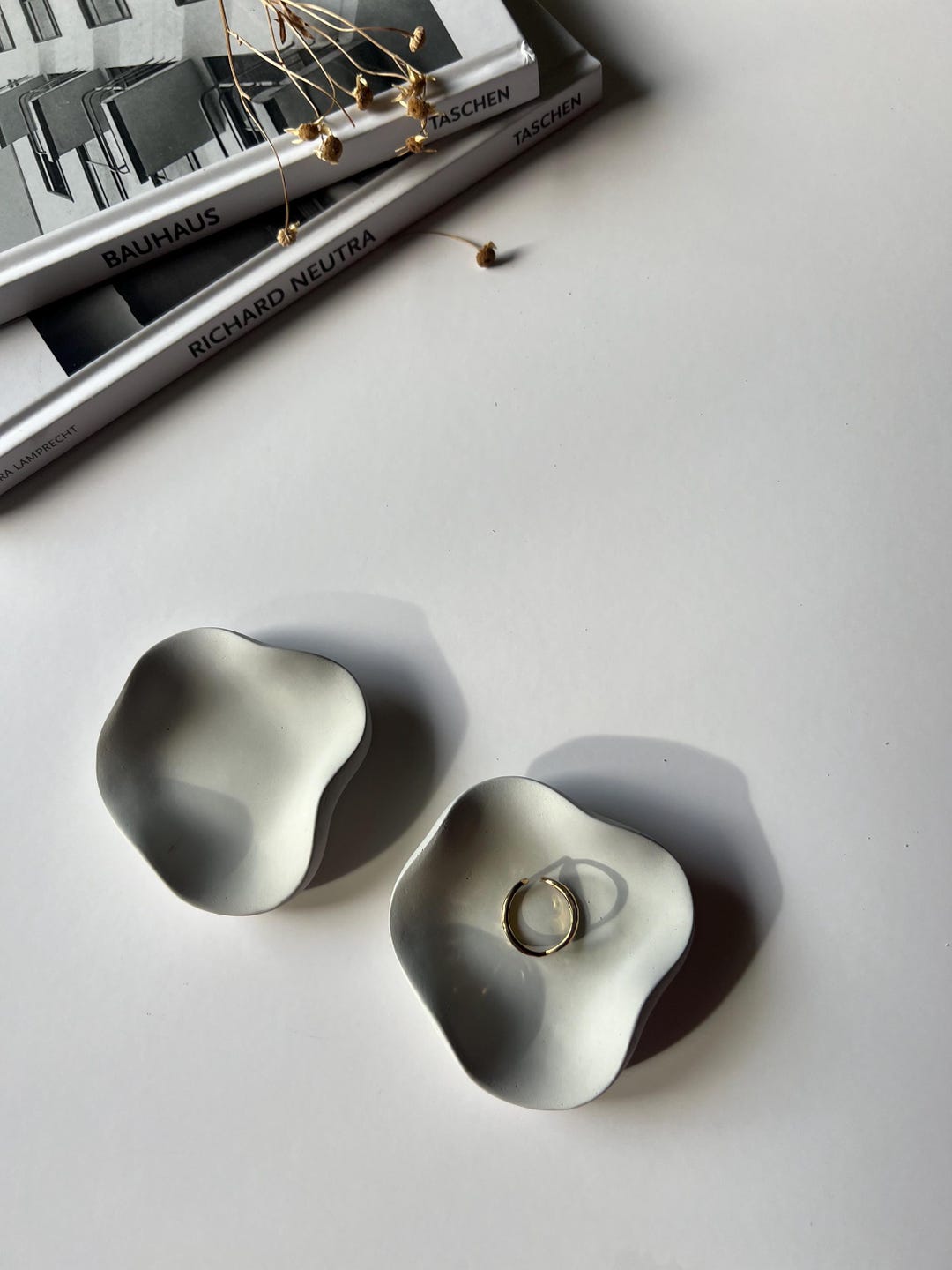 Concrete Jewelry Dish, Minimalist Jewelry Tray, Wabi Sabi Home, Ring ...