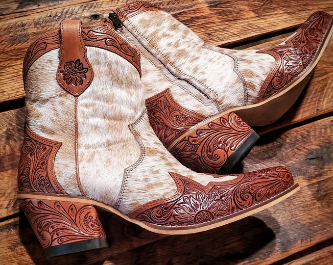 Genuine Tooled Leather & Cowhide Cowgirl Boots - Etsy