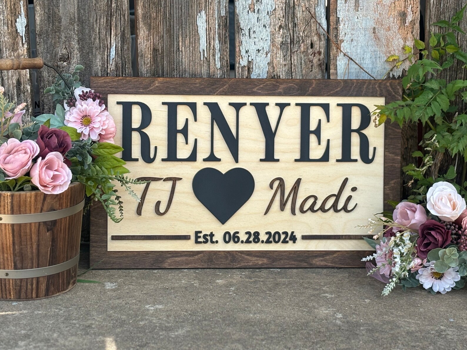 Personalized Wedding Heart Sign | Custom Last Name & Anniversary Gift ...