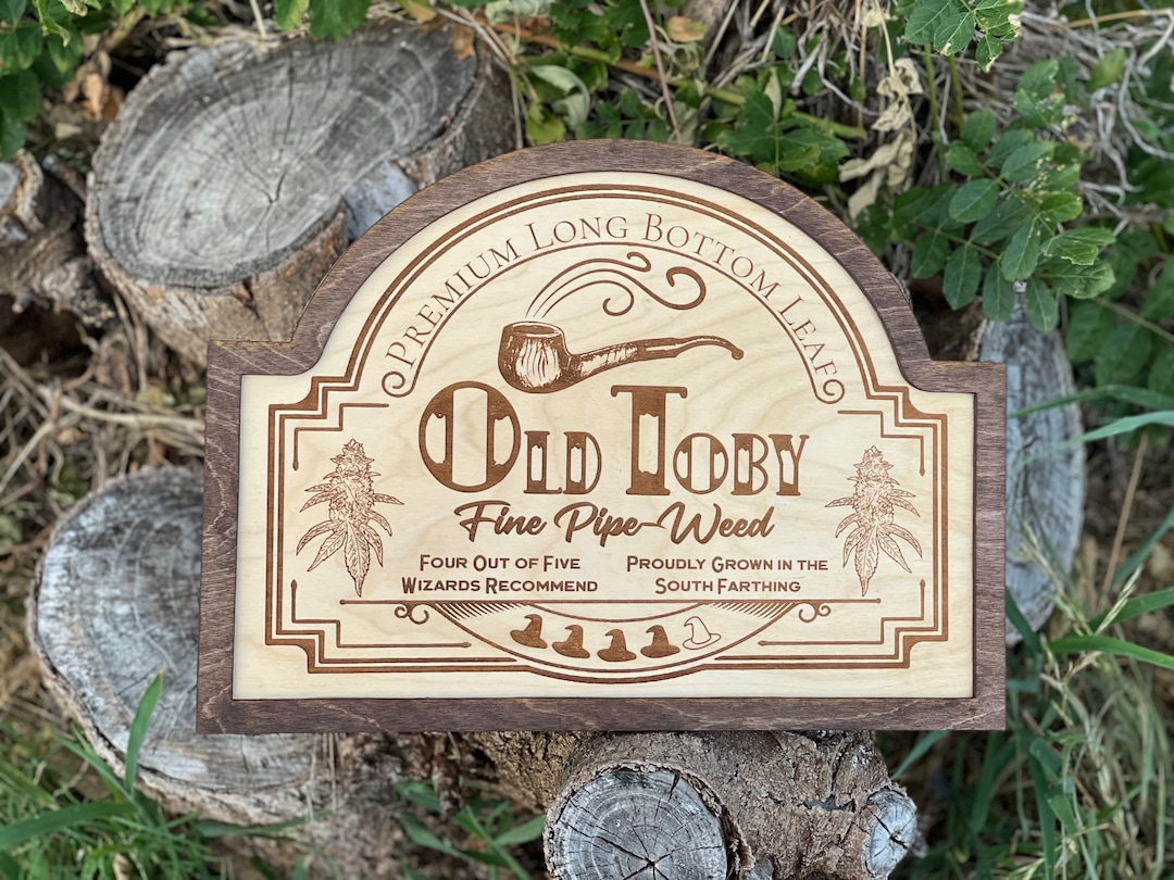 Old Toby Leaf Shire Sign | Fantasy Ring Decor Gift | Wizard Pub, Bar ...