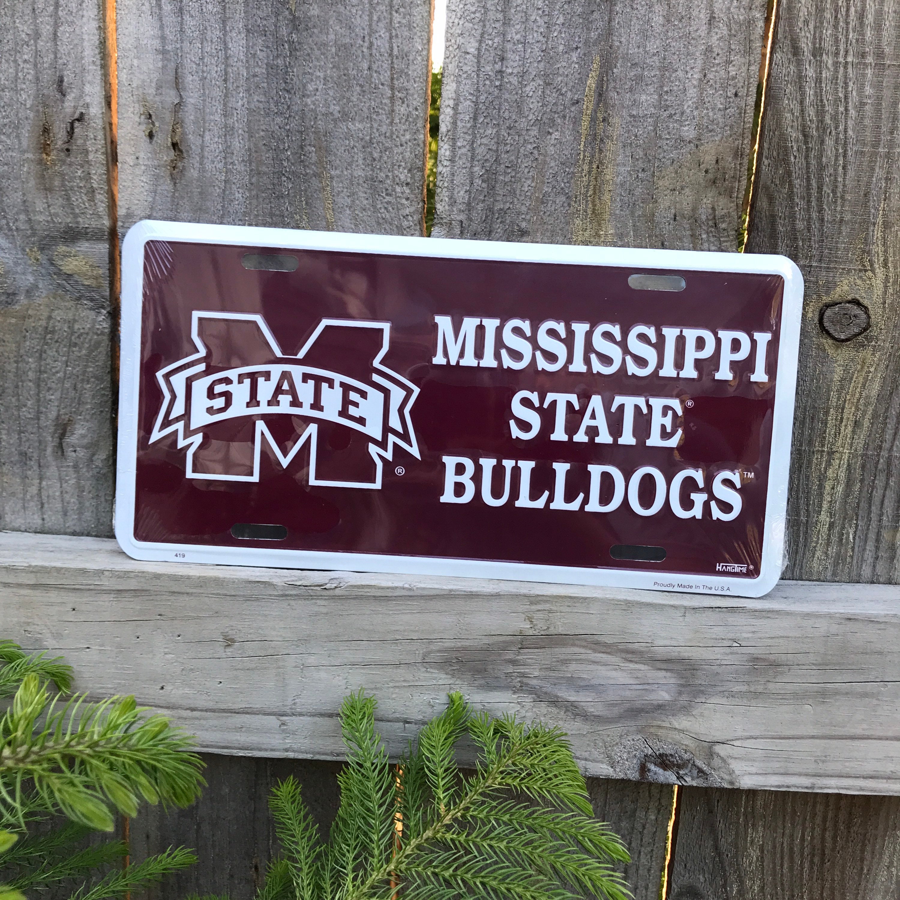 Mississippi State Bulldogs Sign Mississippi State University Signs Dorm ...