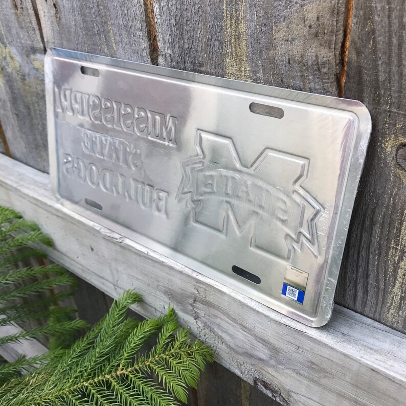 Mississippi State Bulldogs Sign Mississippi State University Signs Dorm ...