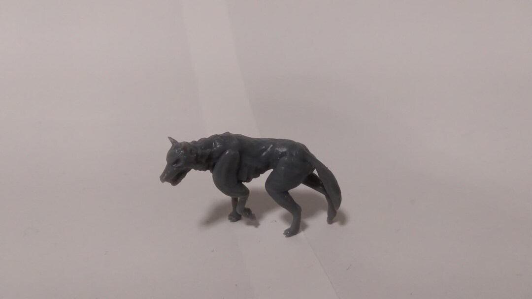 Bandit Wolf Miniature - Etsy