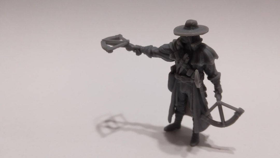 Twin Cross-bow Vampire Hunter Miniature - Etsy
