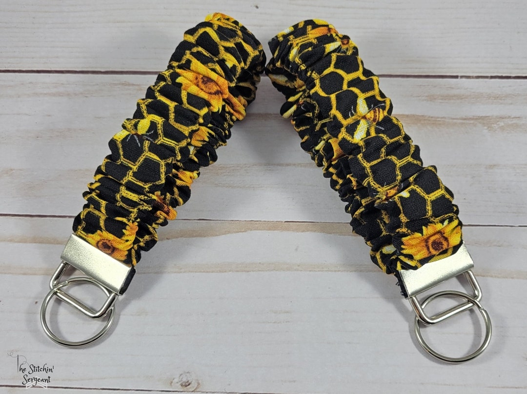 Cute Bee Fabric Keychain, Honeybee Scrunchie Keychain, Honeycomb and ...