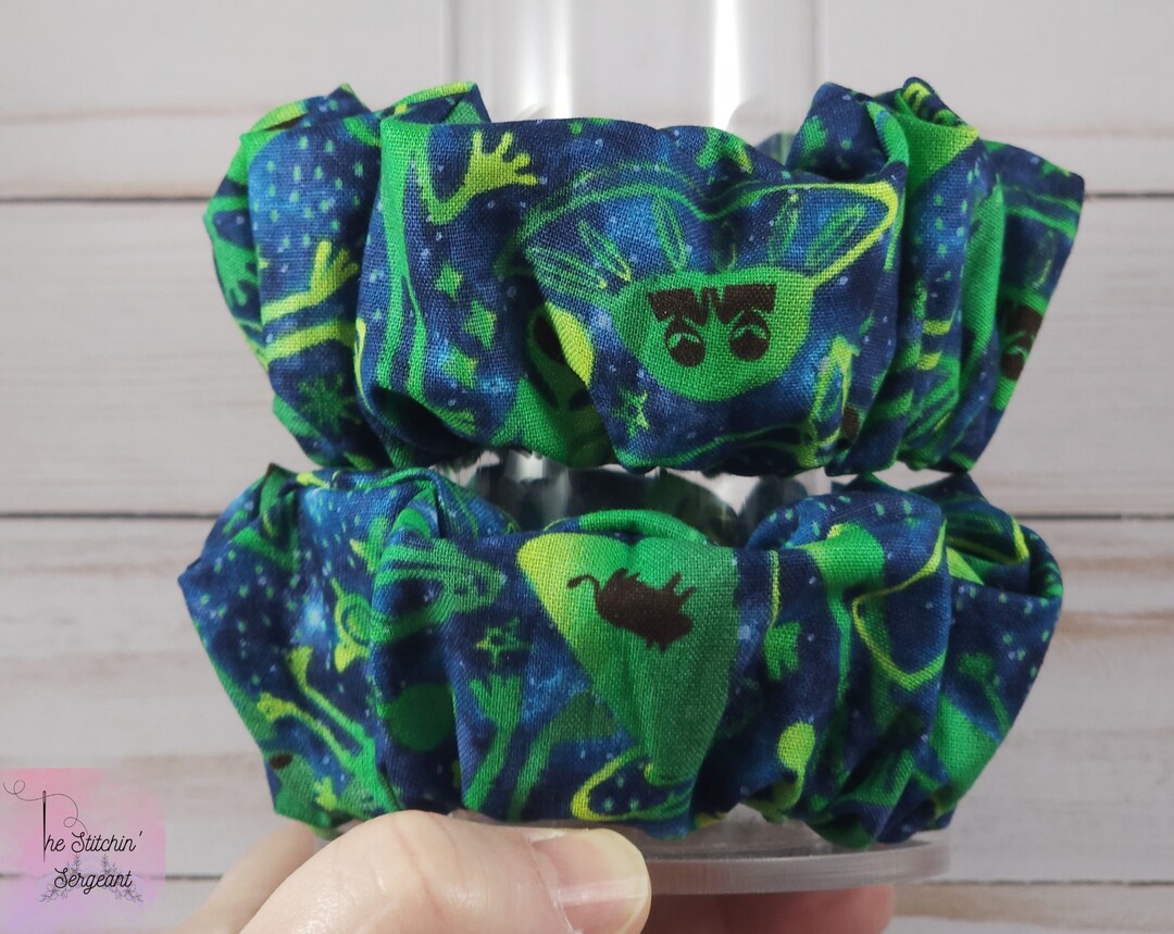Alien Cow Abduction Scrunchie, Funny Alien Abduction Hair Ties, Cute ...