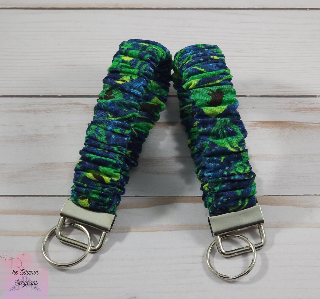Alien Cow Abduction Scrunchie Keychain, Cute Alien and Cow Abduction ...