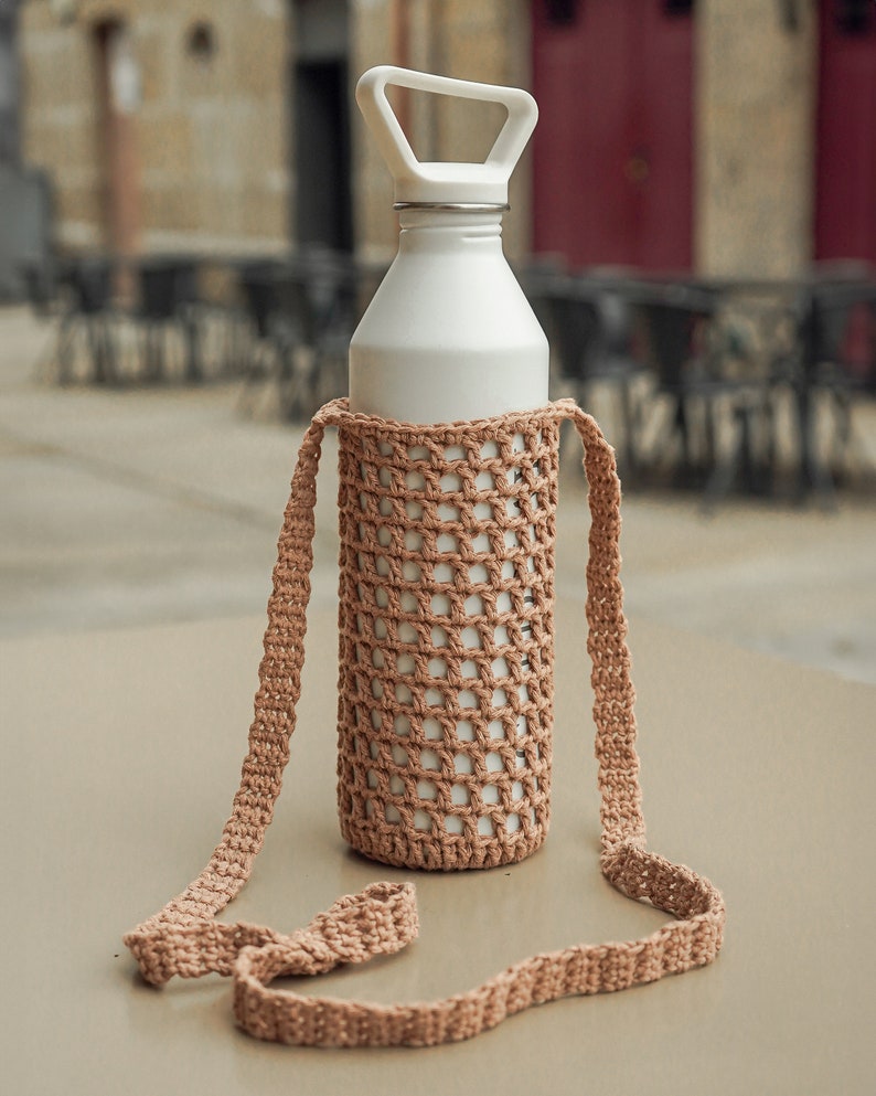 Crochet Water Bottle Totes / Crochet Water Bottle Holder / Crochet ...