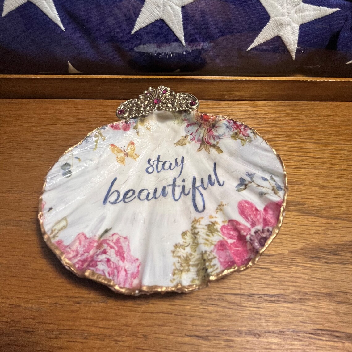 Clam Shell Dish, Decoupage Clam Shell, Ring Dish, Stay Beautiful, Clam ...