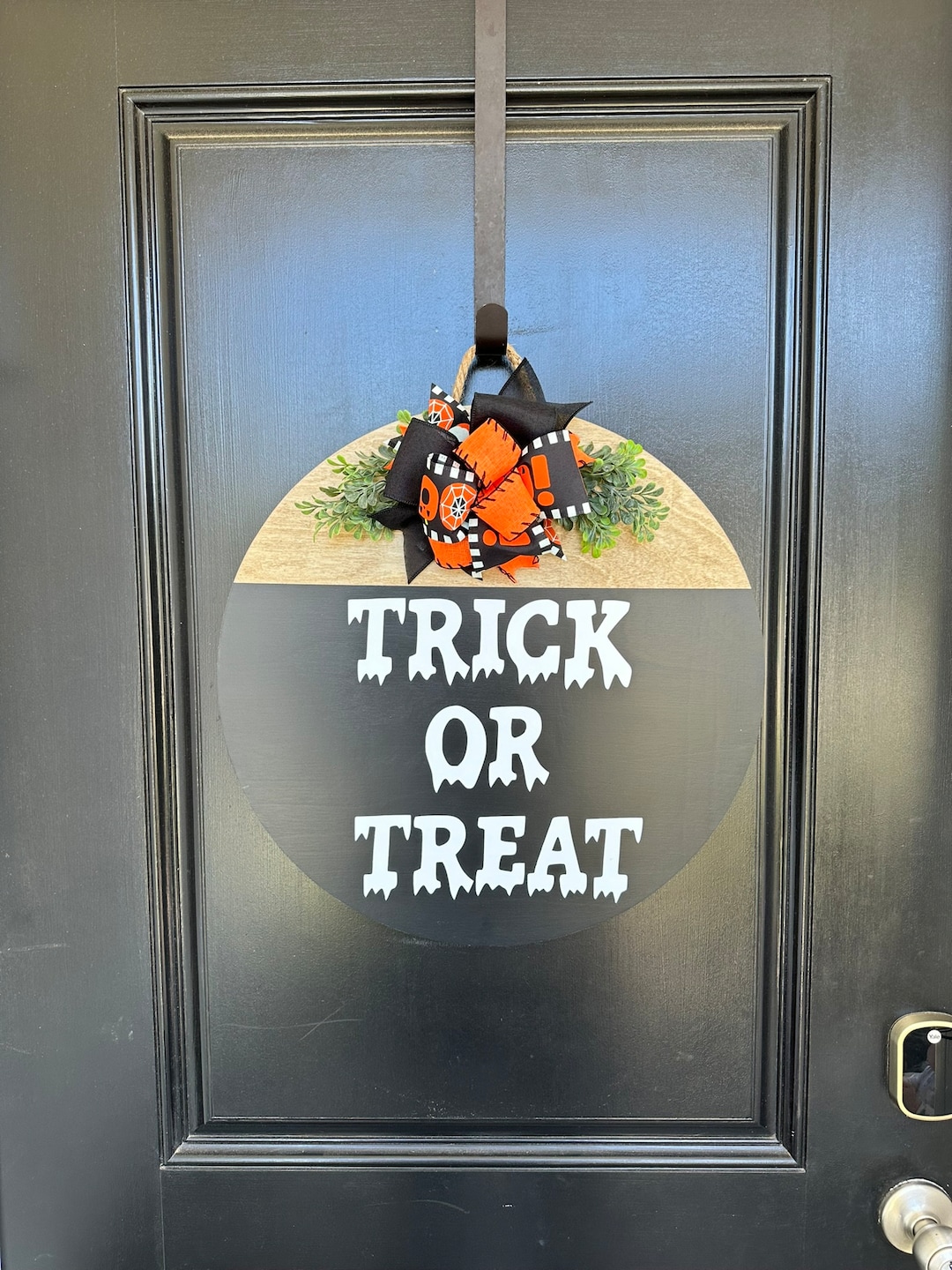 Front Door | Trick or Treat | Halloween | Door Hanger | Door Wreath ...