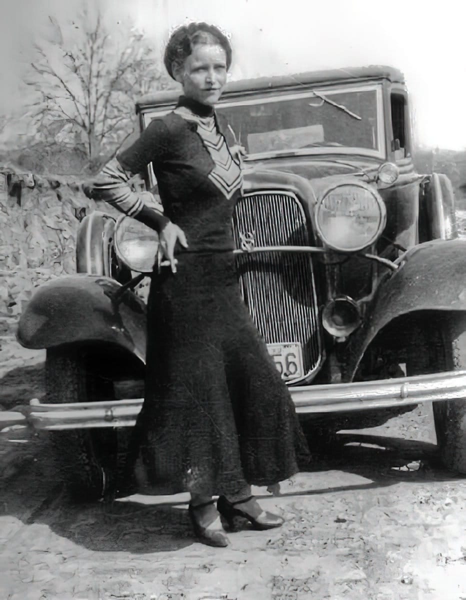 Bonnie Elizabeth Parker From Bonnie and Clyde Grungy Black and White ...